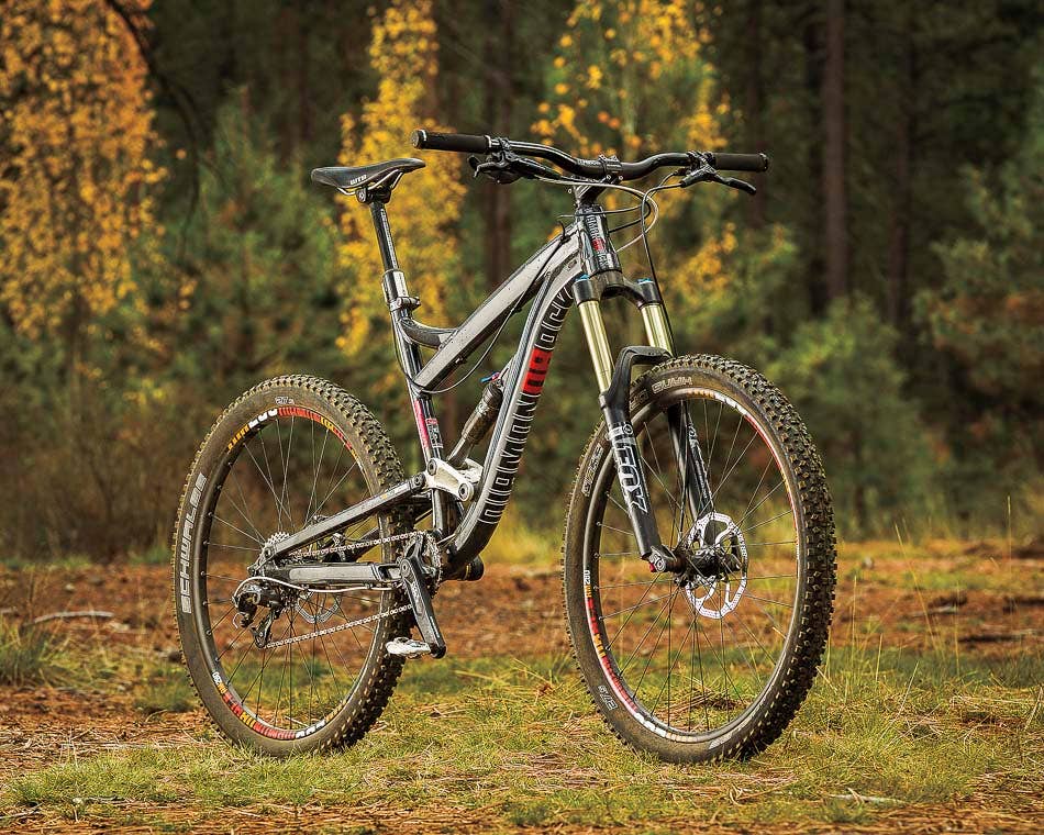 Diamondback Mission 2 | 2015 Bible of Bike Tests - BikeMag