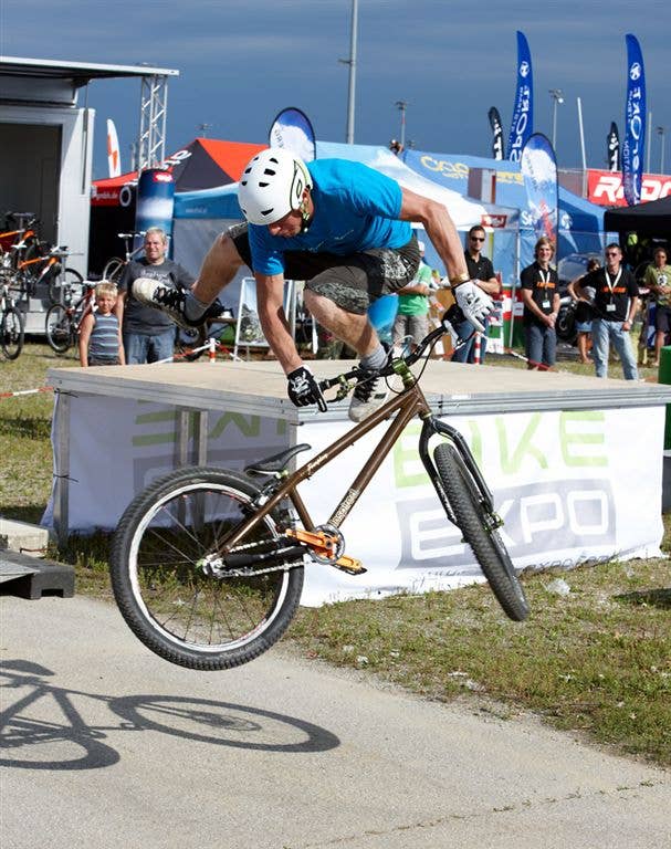 Trials Rider Danny MacAskill Is So Popular He Needs an Agent - BikeMag