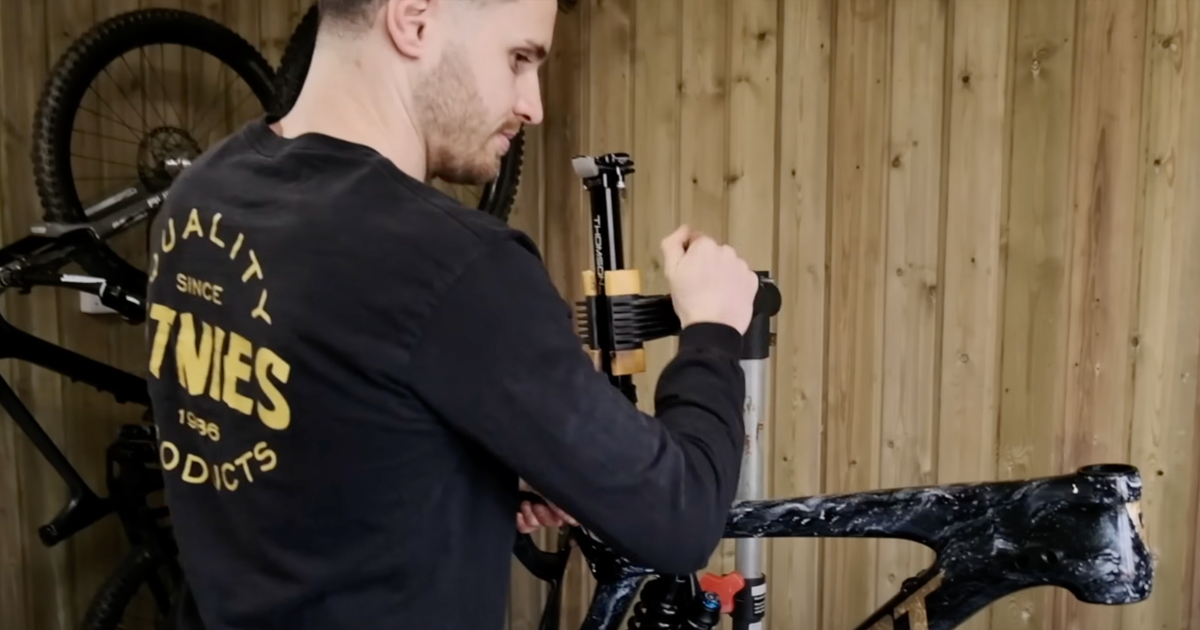 World Record Holder Tom Isted Shows Off His Custom Darkfest Bike - BikeMag