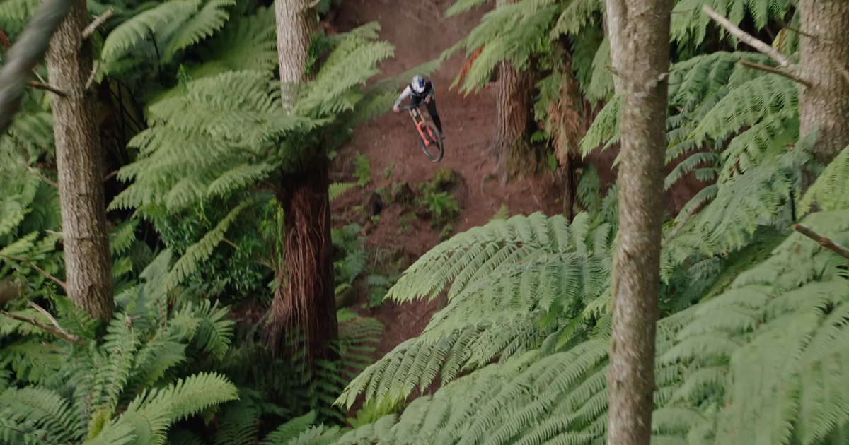 Jess Blewitt Rips Through The Jungle In New Red Bull Video - BikeMag