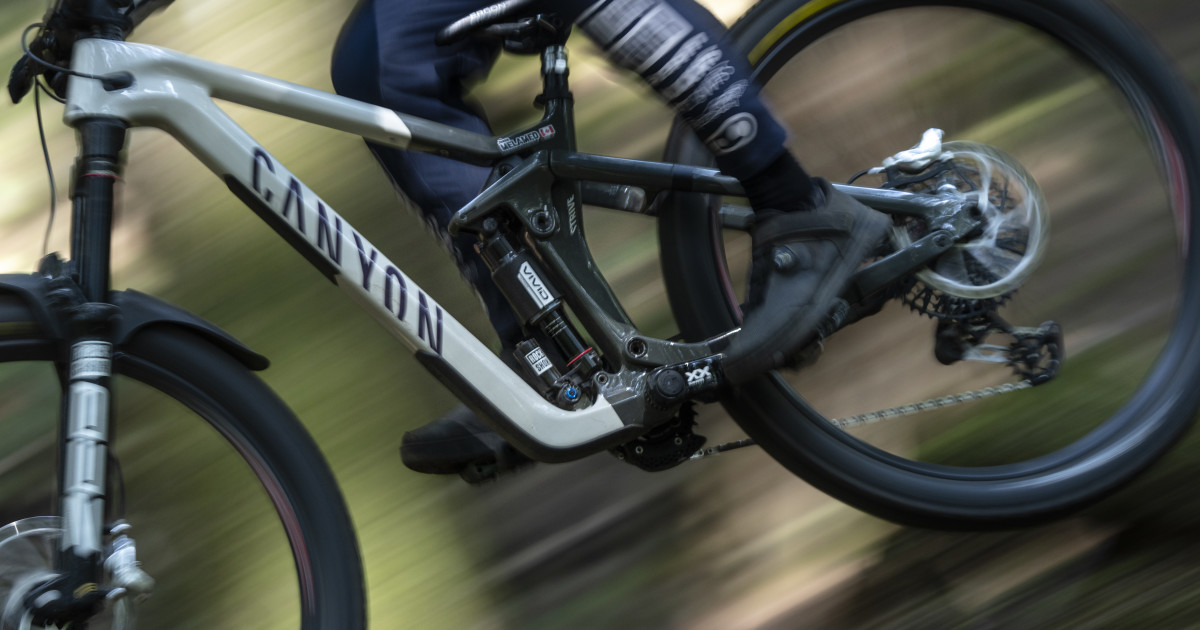 RockShox Announces New Vivid Air Rear Shock - BikeMag