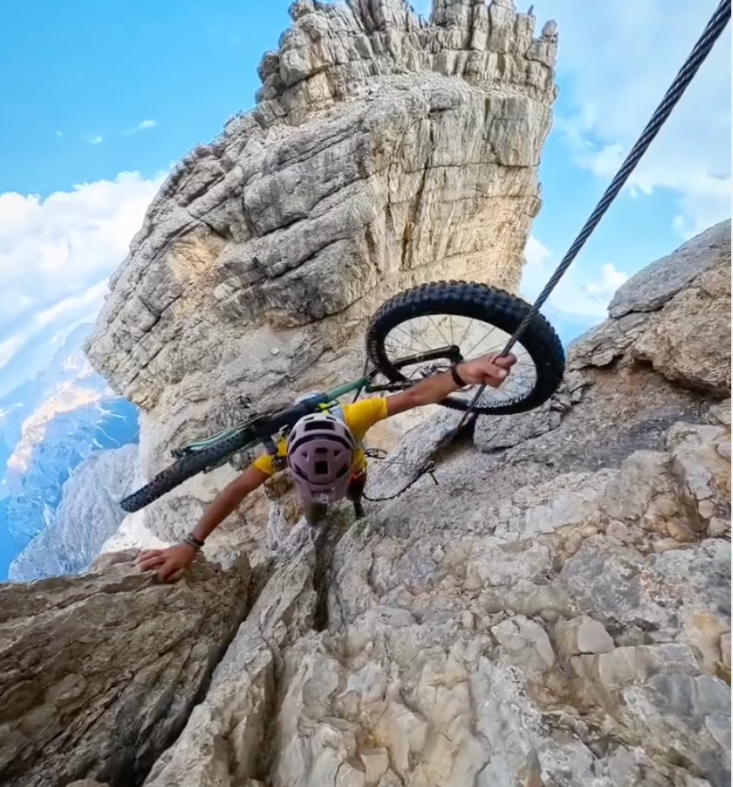 Andreas Tonelli, Extreme Mountain Biker, Dies After Fall in Italy - BikeMag