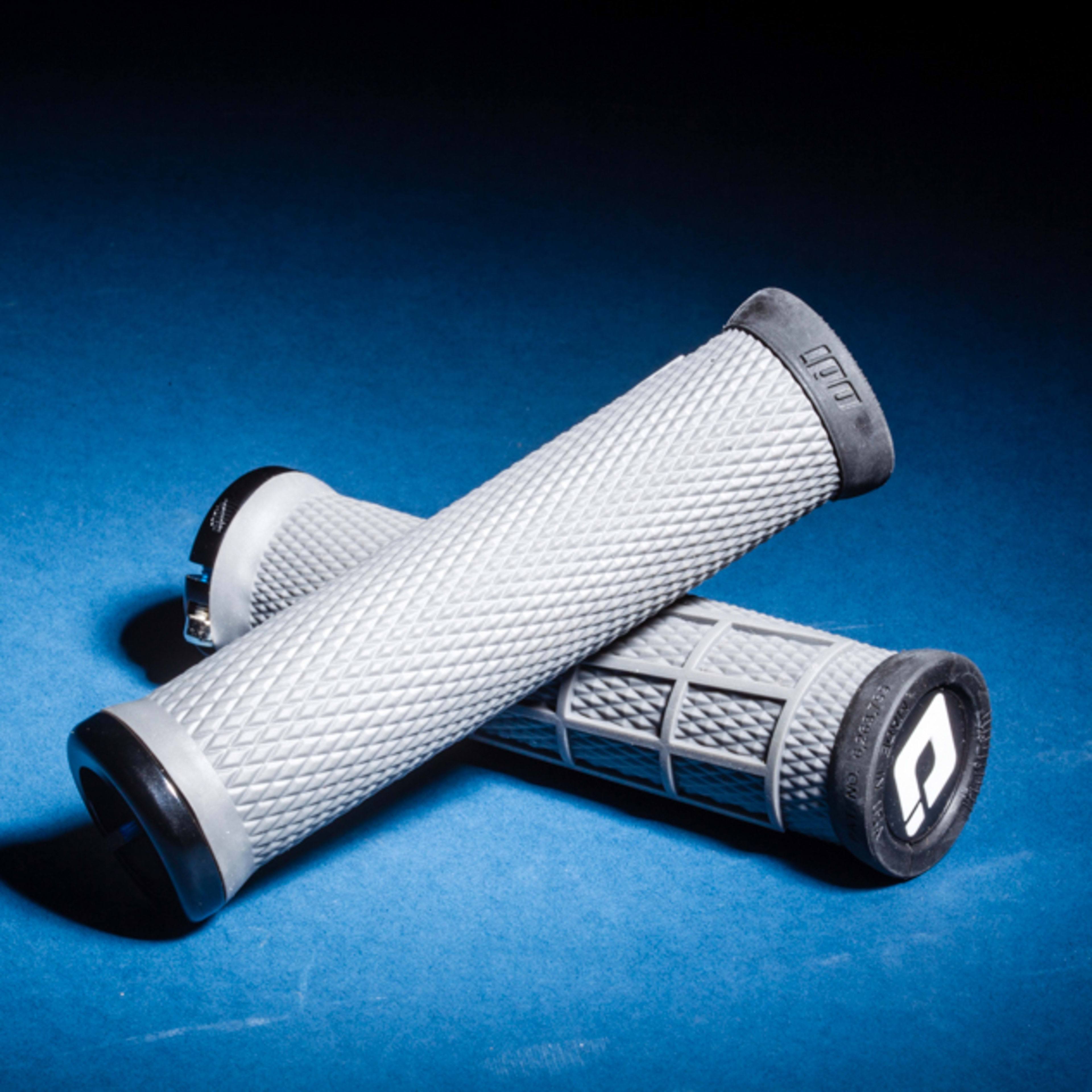 The 10 Best MTB Grips of 2025 - BikeMag