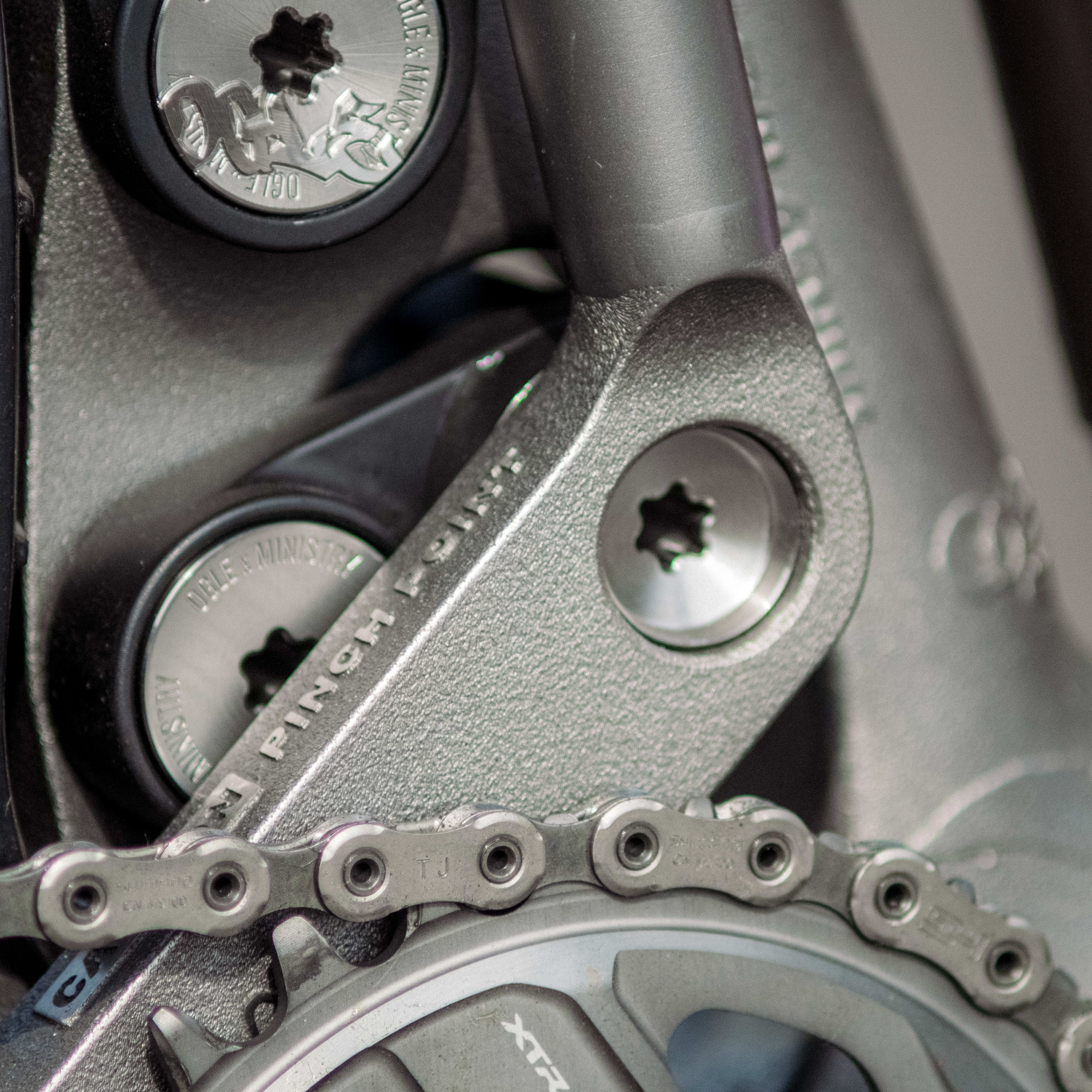 The Top 10 Mountain Bike Travel Cases and Bags for 2025 - BikeMag