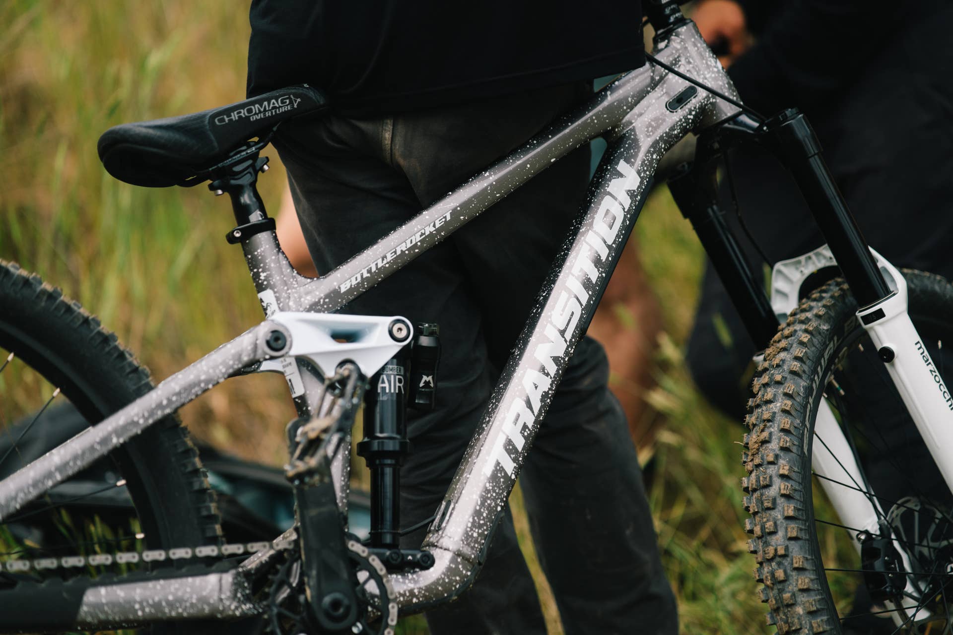 Bike Brakes Explained: A Mountain Biker's Guide - BikeMag