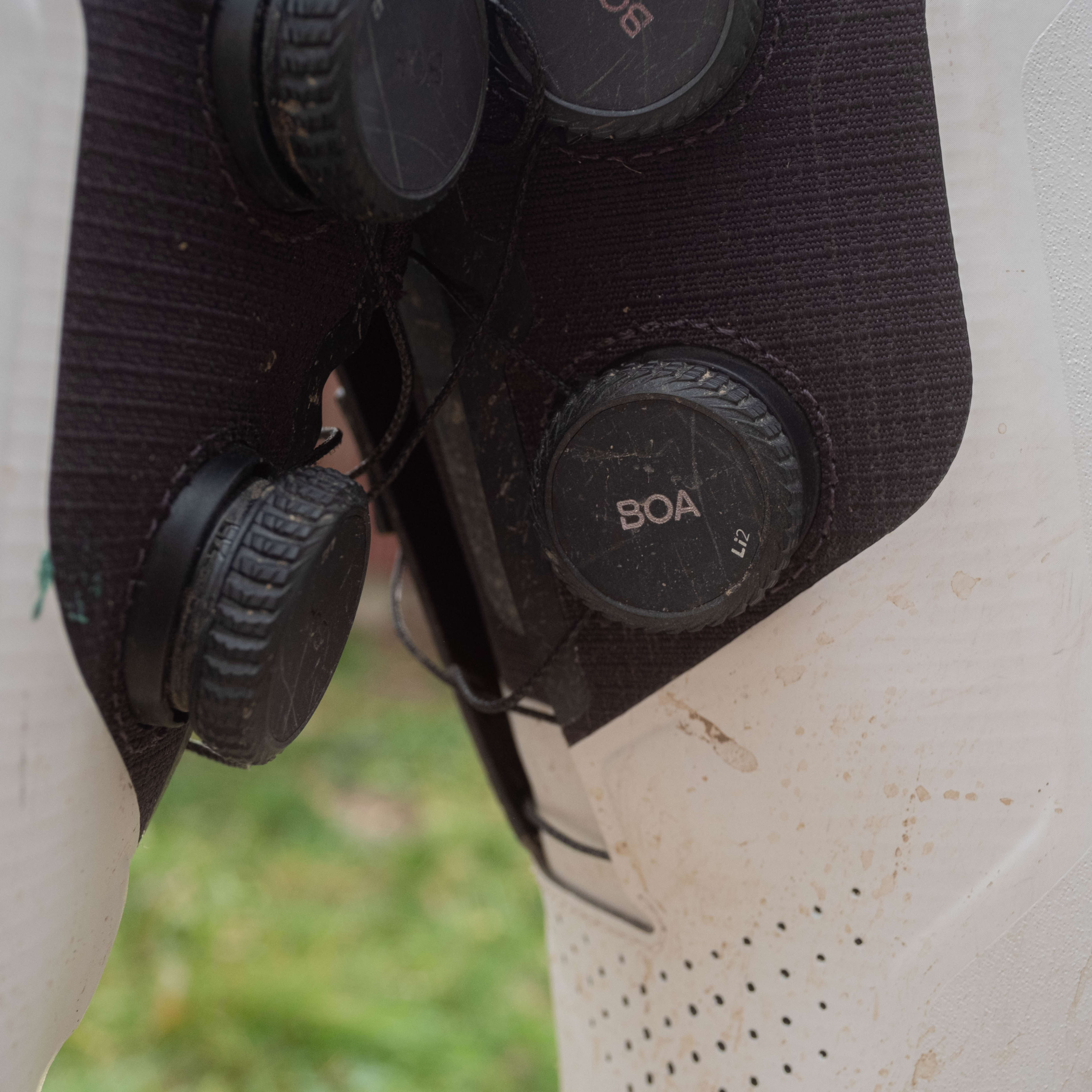 Wolf Tooth’s Innovative Clipless Pedal Explained - BikeMag