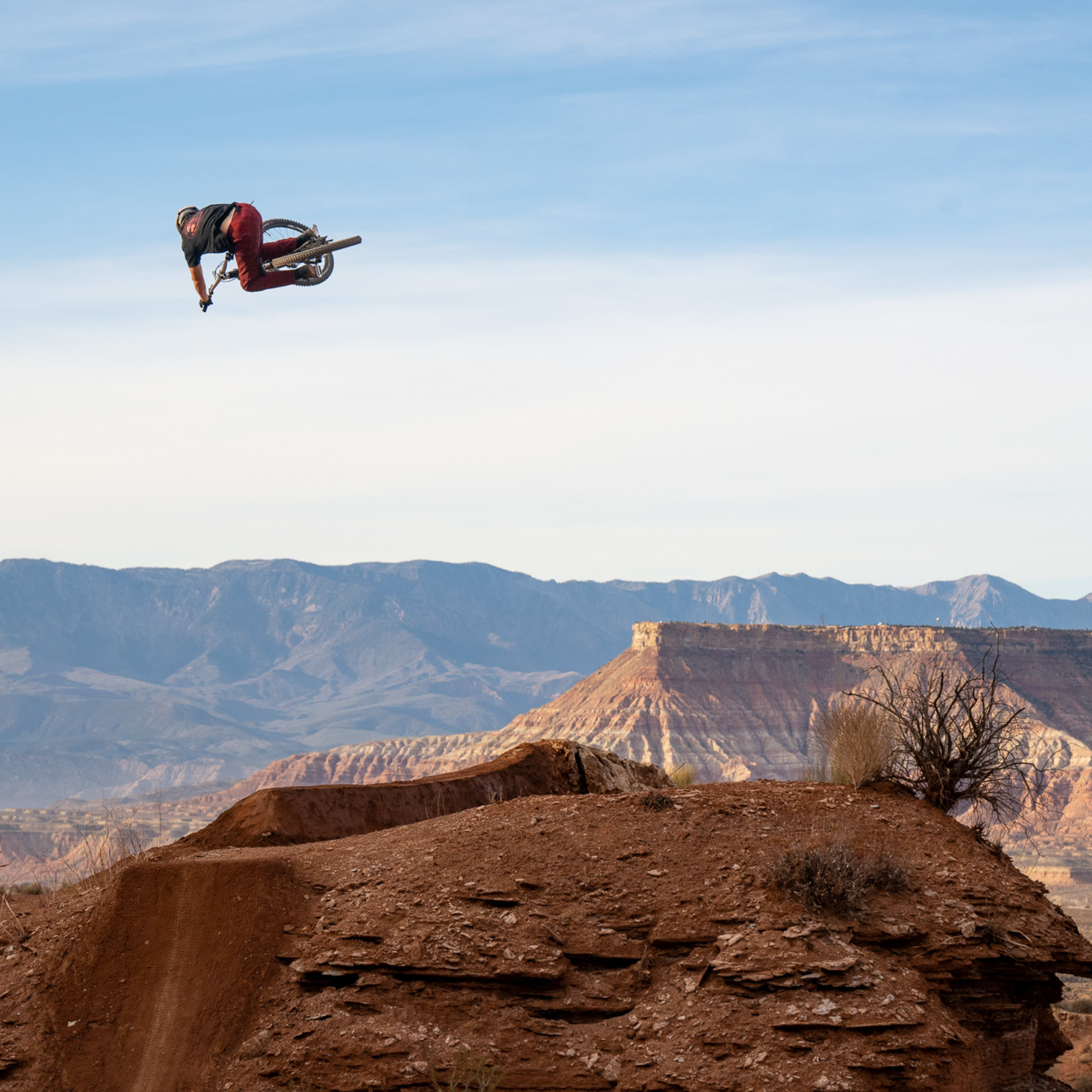 Finally, A Super-Sized Mountain Bike for Tall Riders - BikeMag