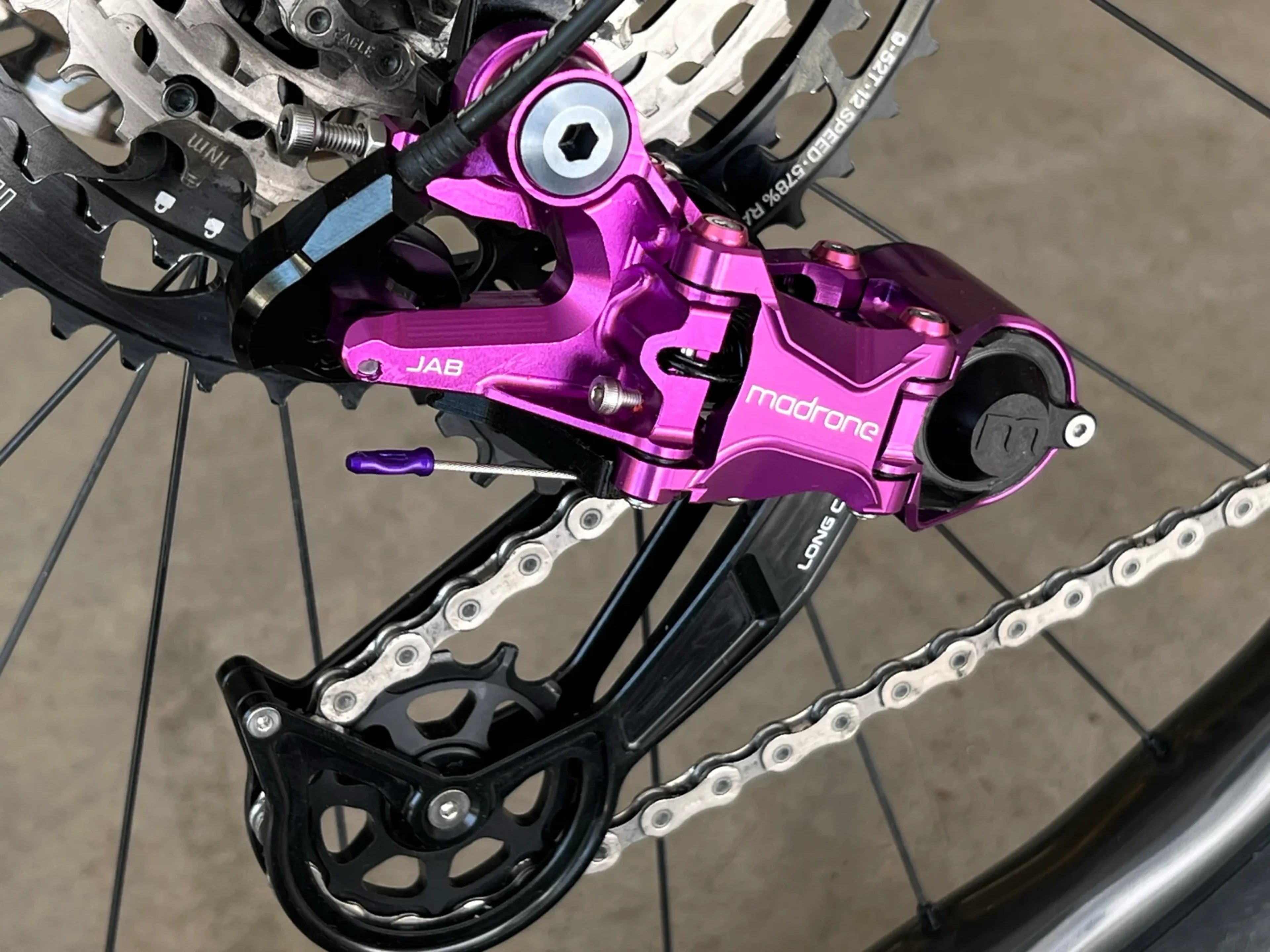 Reinventing Bike Derailleurs for Better Rides - BikeMag