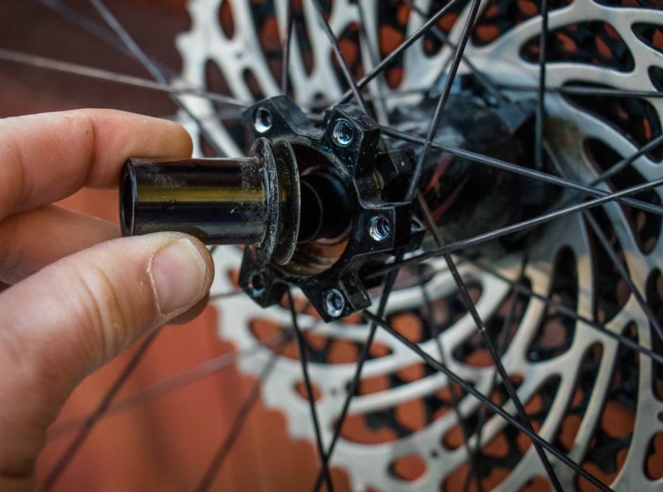 Review: Roval Boost Hub Conversion Kit - BikeMag