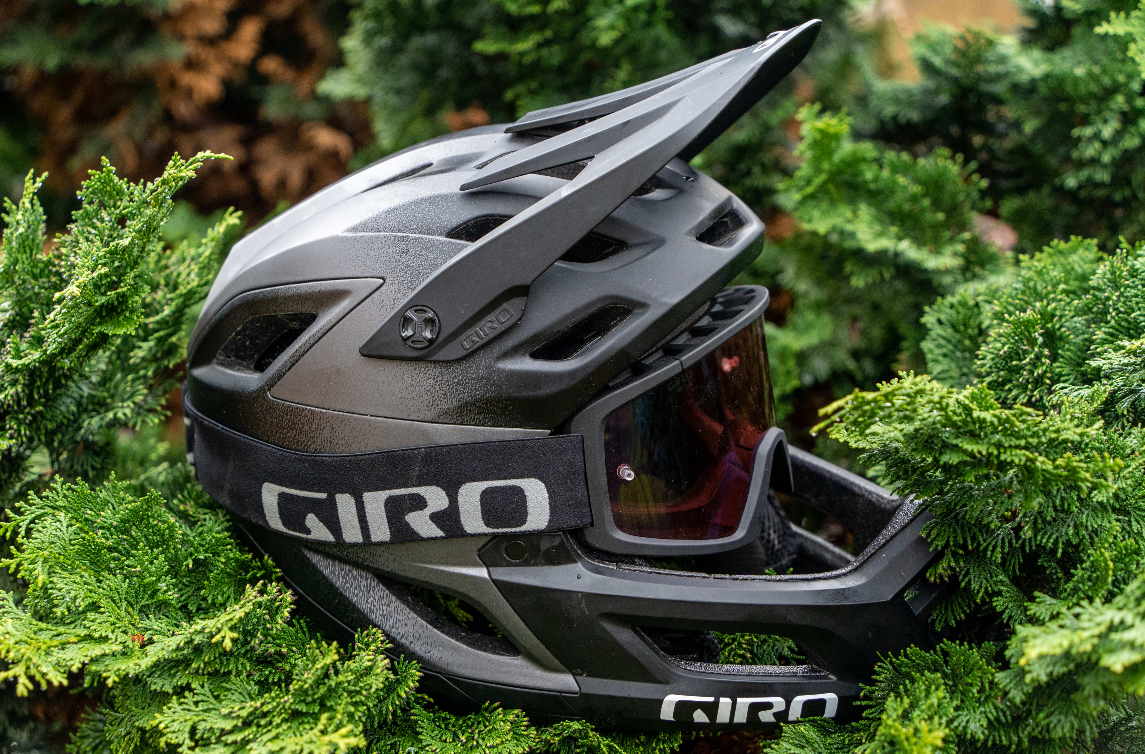 How to Mountain Bike: Ultimate Beginner’s Guide with Step-by-Step ...