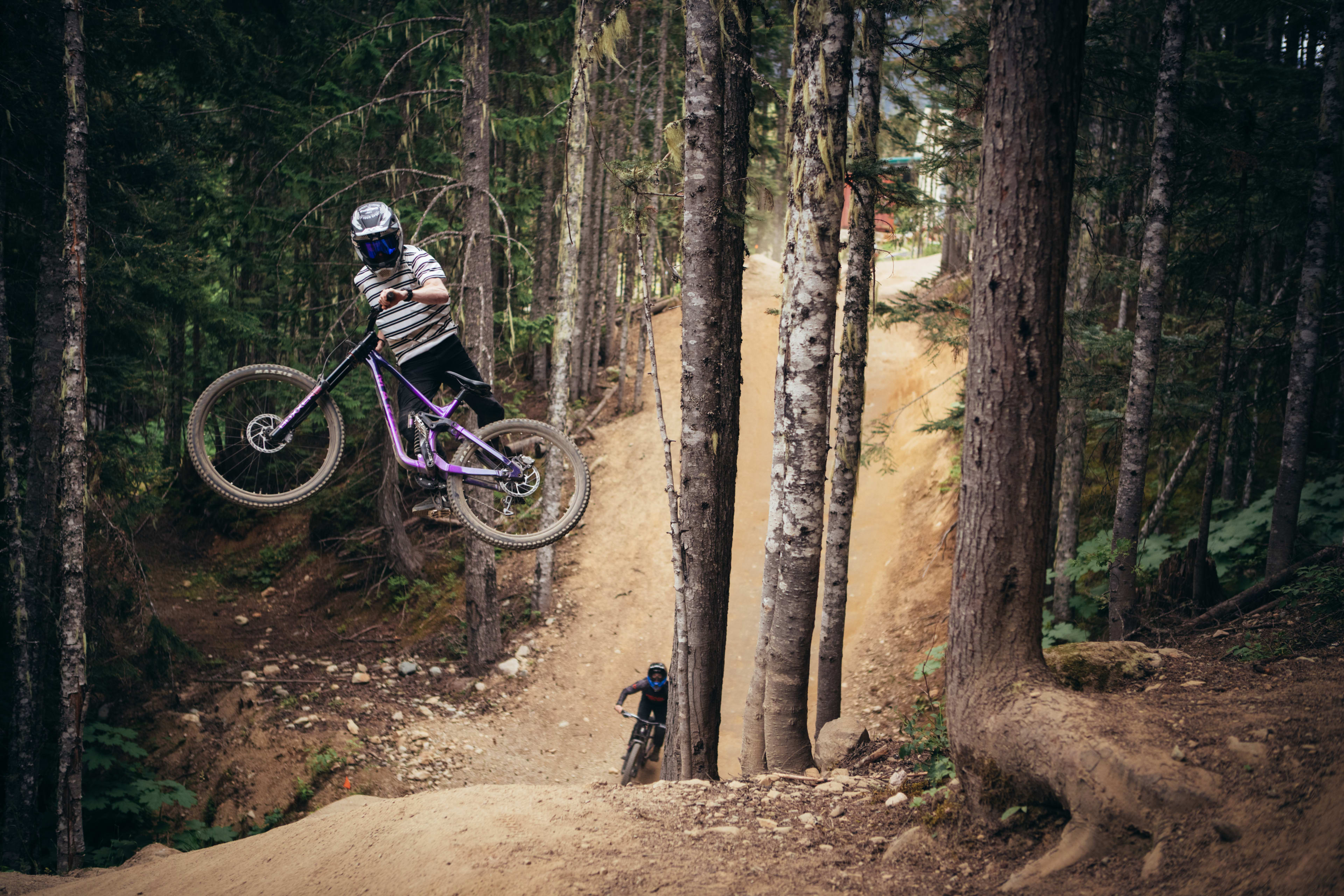 First Laps: The New 2025 Marin Quake Freeride Bike - BikeMag