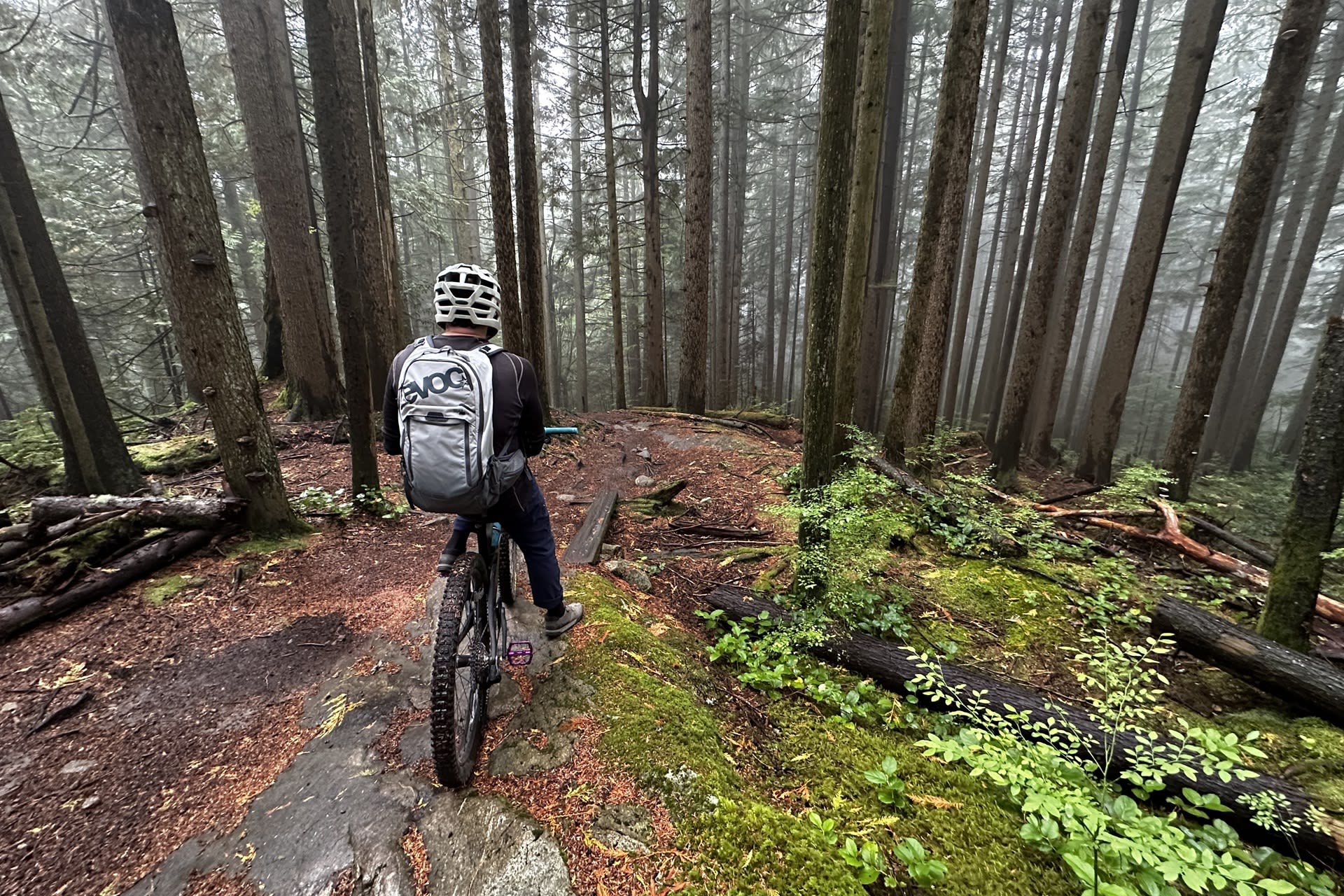 Mountain Bike Everyday Carry: Andrew’s Summer Loadout - BikeMag