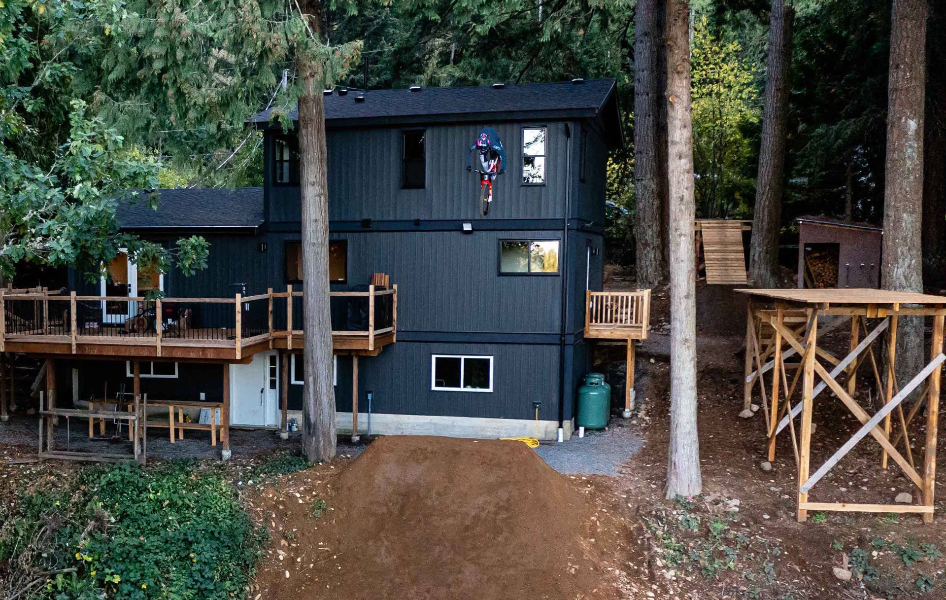 A Look Inside This Mountain Biker's Dream Home - BikeMag