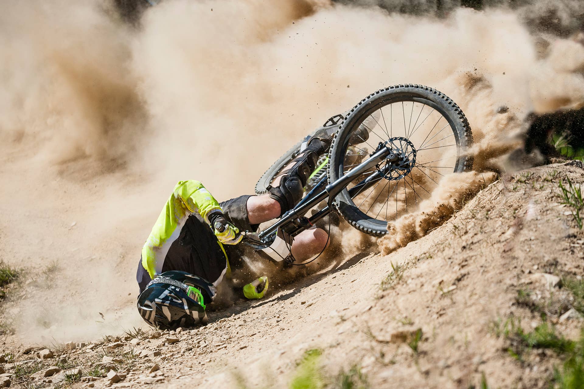 How Dangerous Is Mountain Biking? - BikeMag
