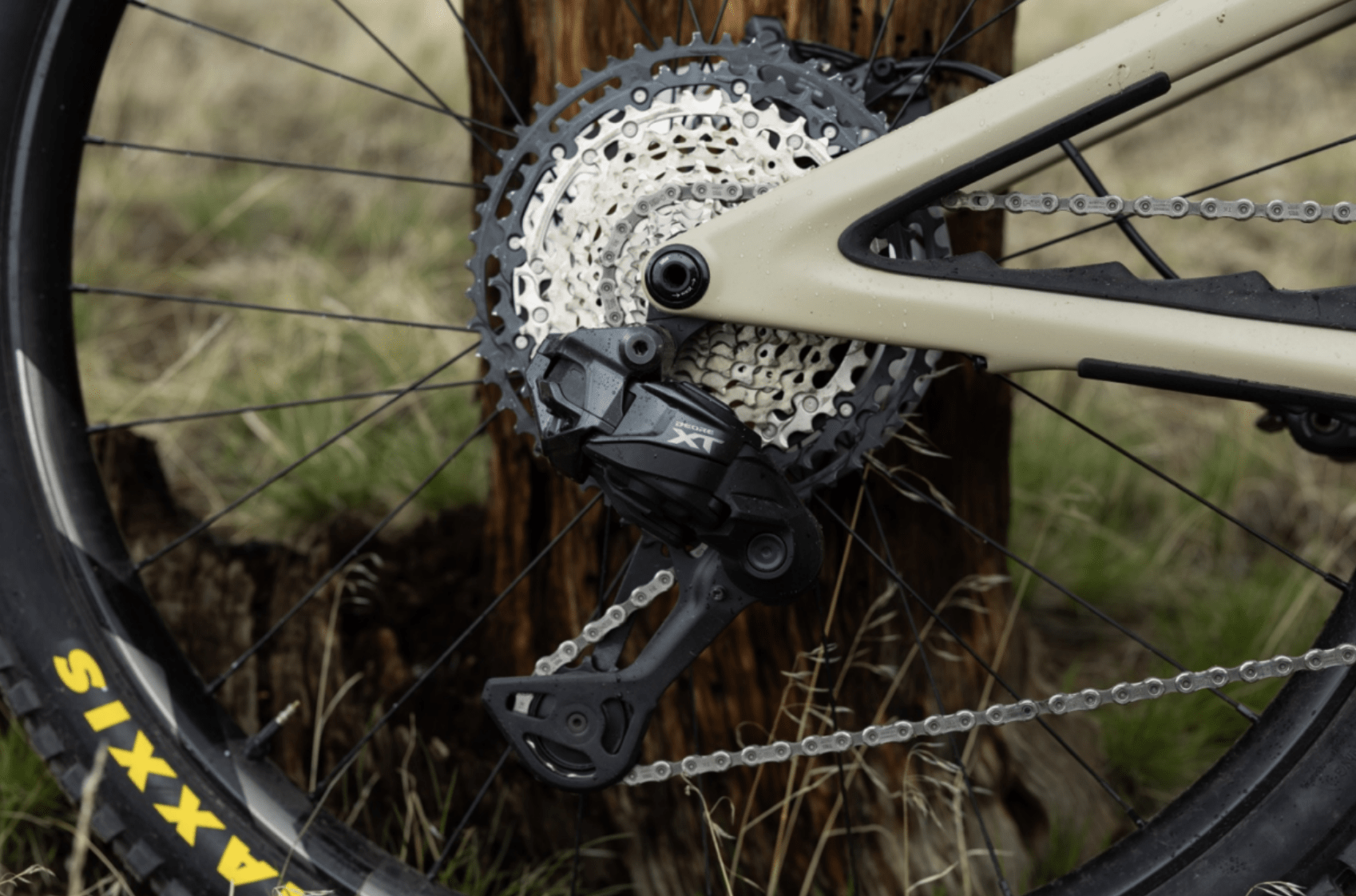 Shimano Completes Wireless Lineup with New Deore and Deore XT Di2 ...