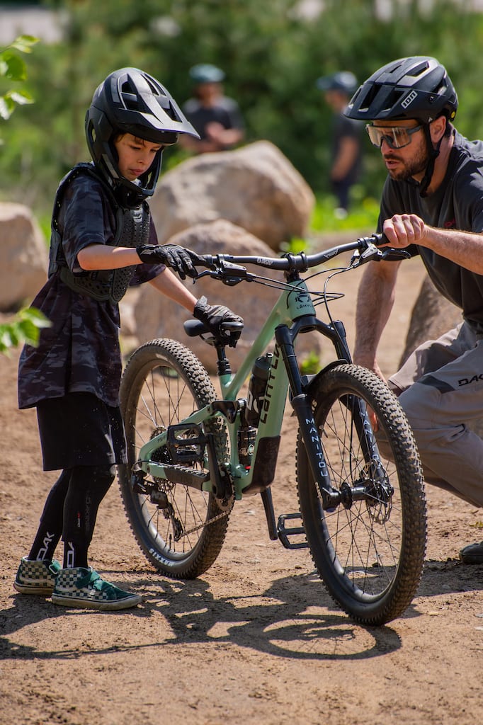 This New Company is Making Pro-Level Mountain Bikes for Kids - BikeMag