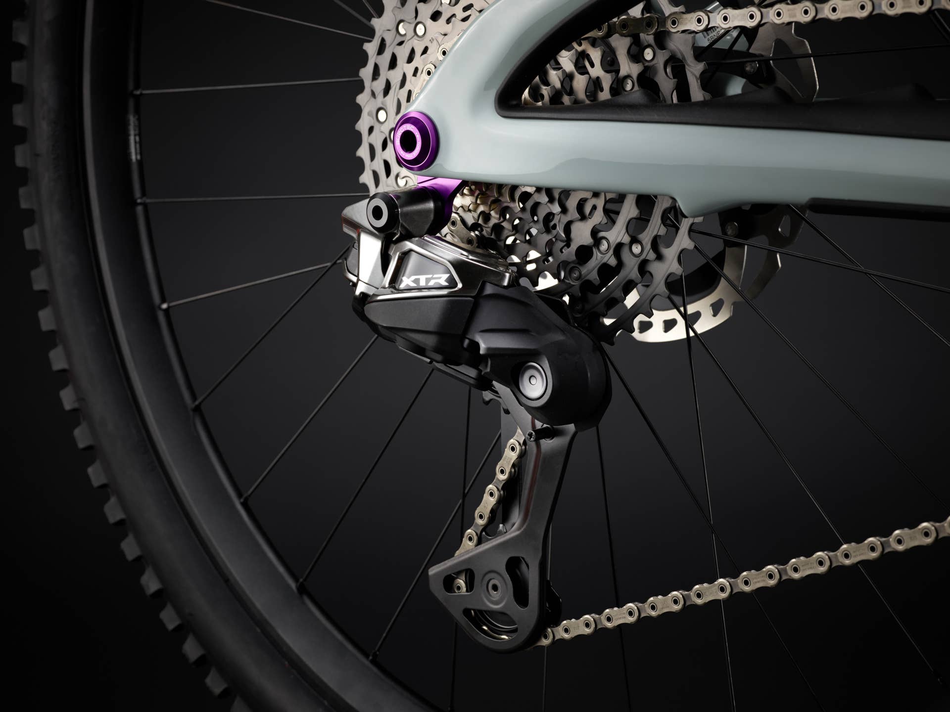 The New Yeti SB160 40th Anniversary Team Issue is Built to Win and Look ...