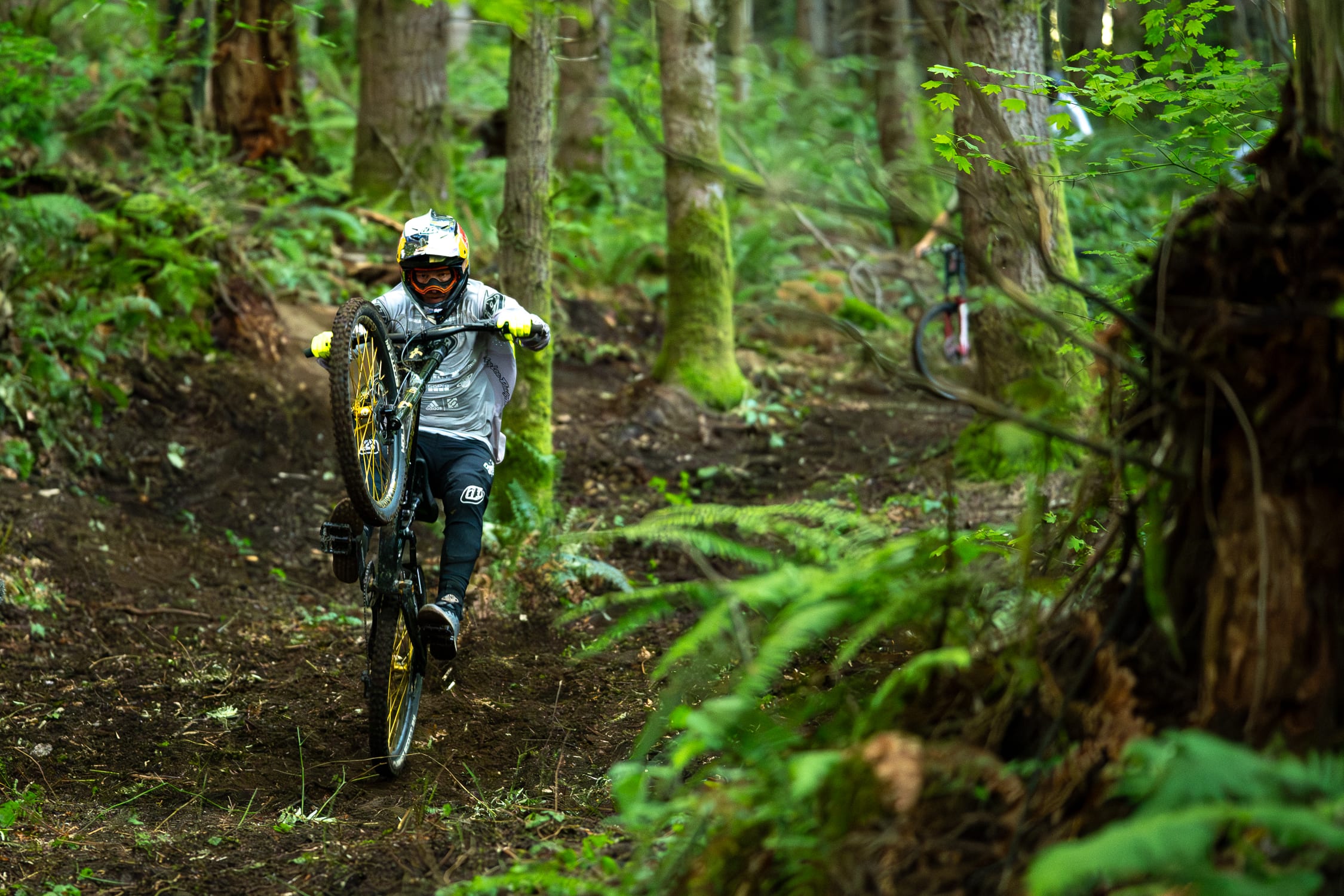 Grassroots Effort Revives Iconic Freeride MTB Event - BikeMag