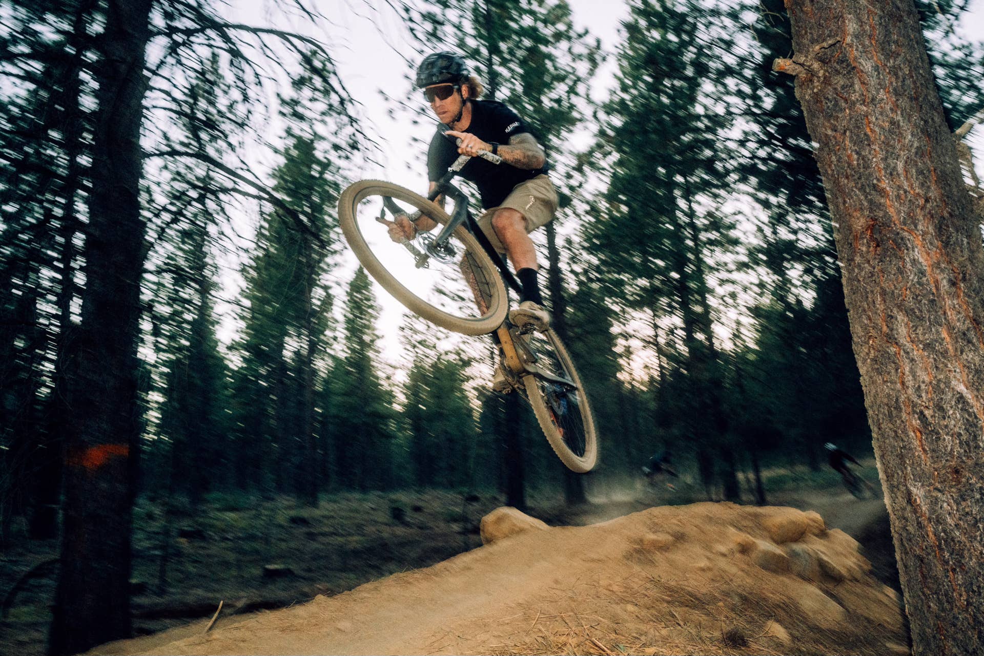 Drop-Bar Mountain Bikes: The Next Big Cycling Trend? - BikeMag