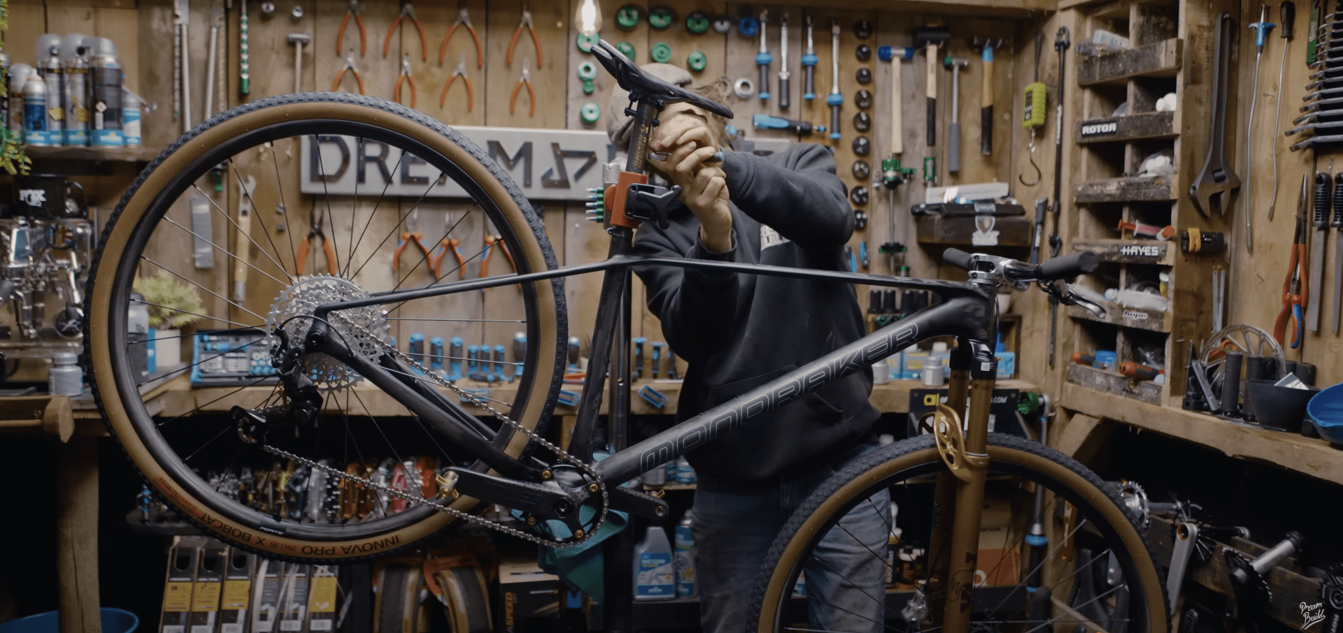 Gee Milner Has Built the World’s Lightest Mountain Bike - BikeMag