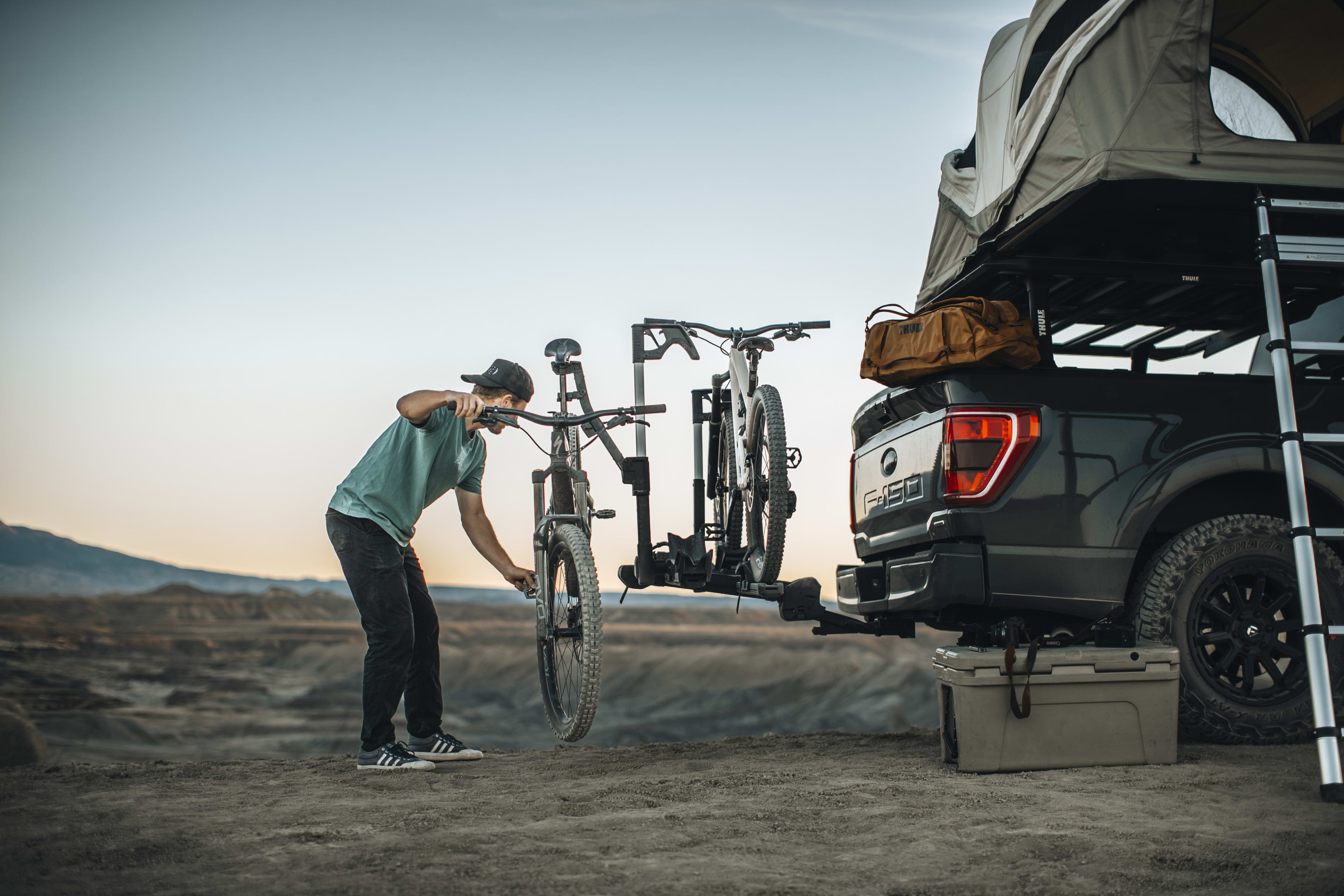 5 of the Best Hitch Bike Racks in 2025 - BikeMag