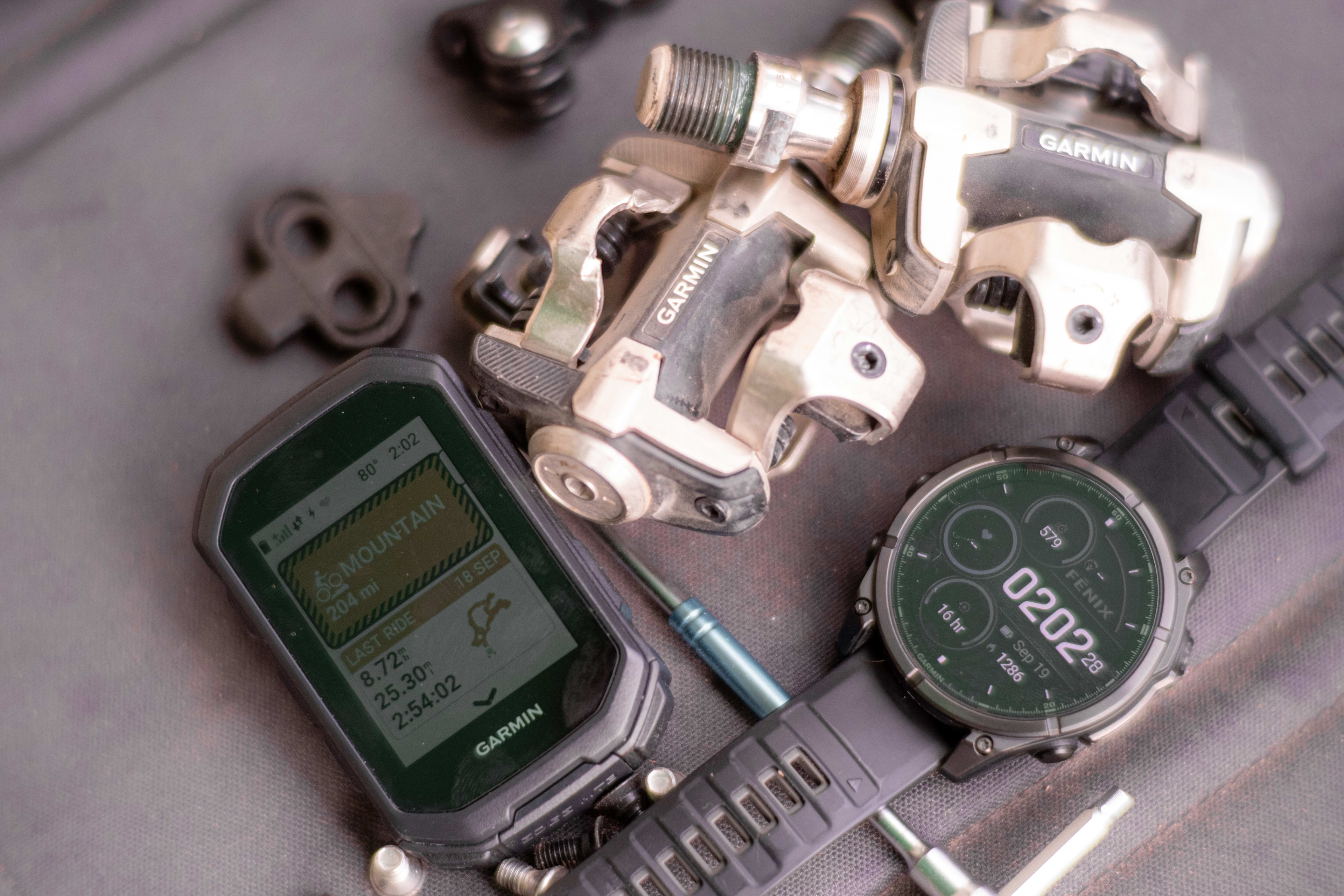 Garmin Cycling Gear Review: Elite Training Tools - BikeMag