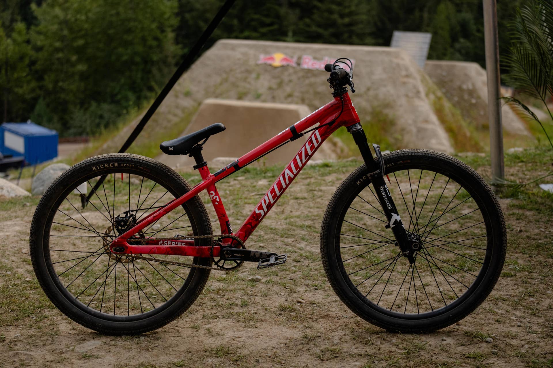 Pro Riders Spotted with Signature Bikes' First Components - BikeMag