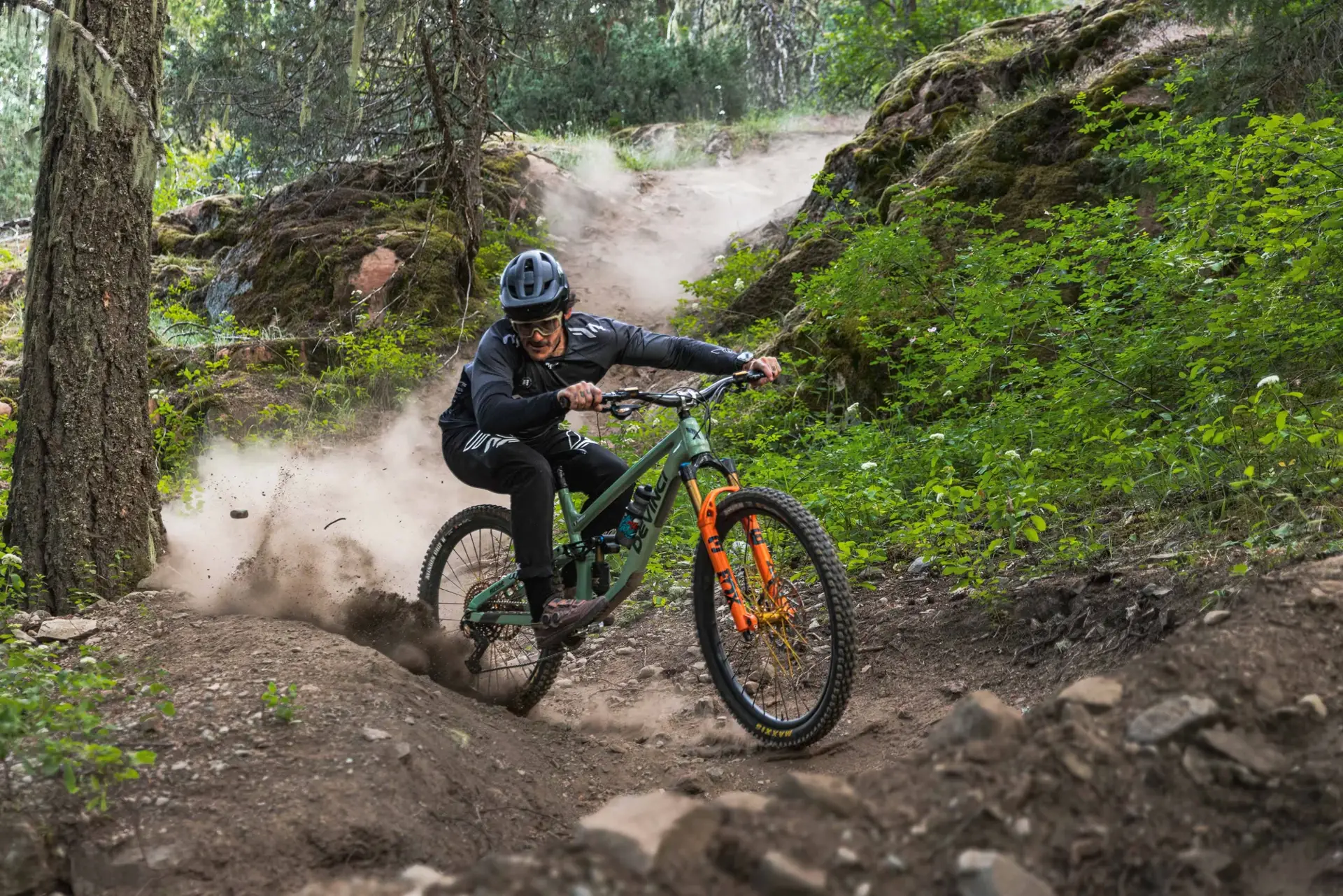 Small Eyewear Brand Making Big Waves in 2025 - BikeMag