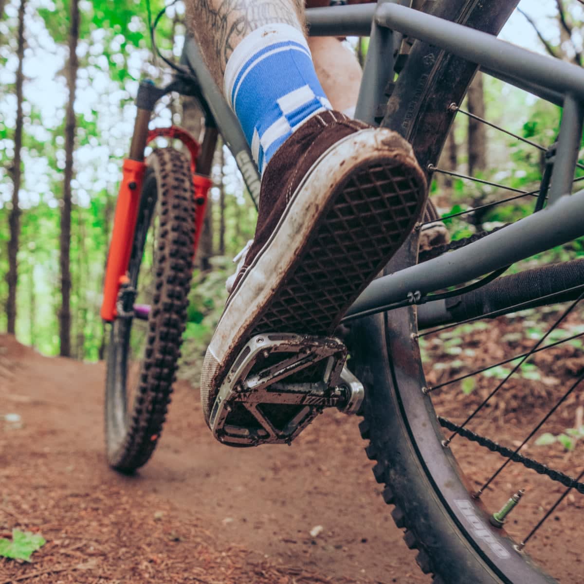 Popular MTB Flat Pedal Recall: Axle Failure Risk - BikeMag