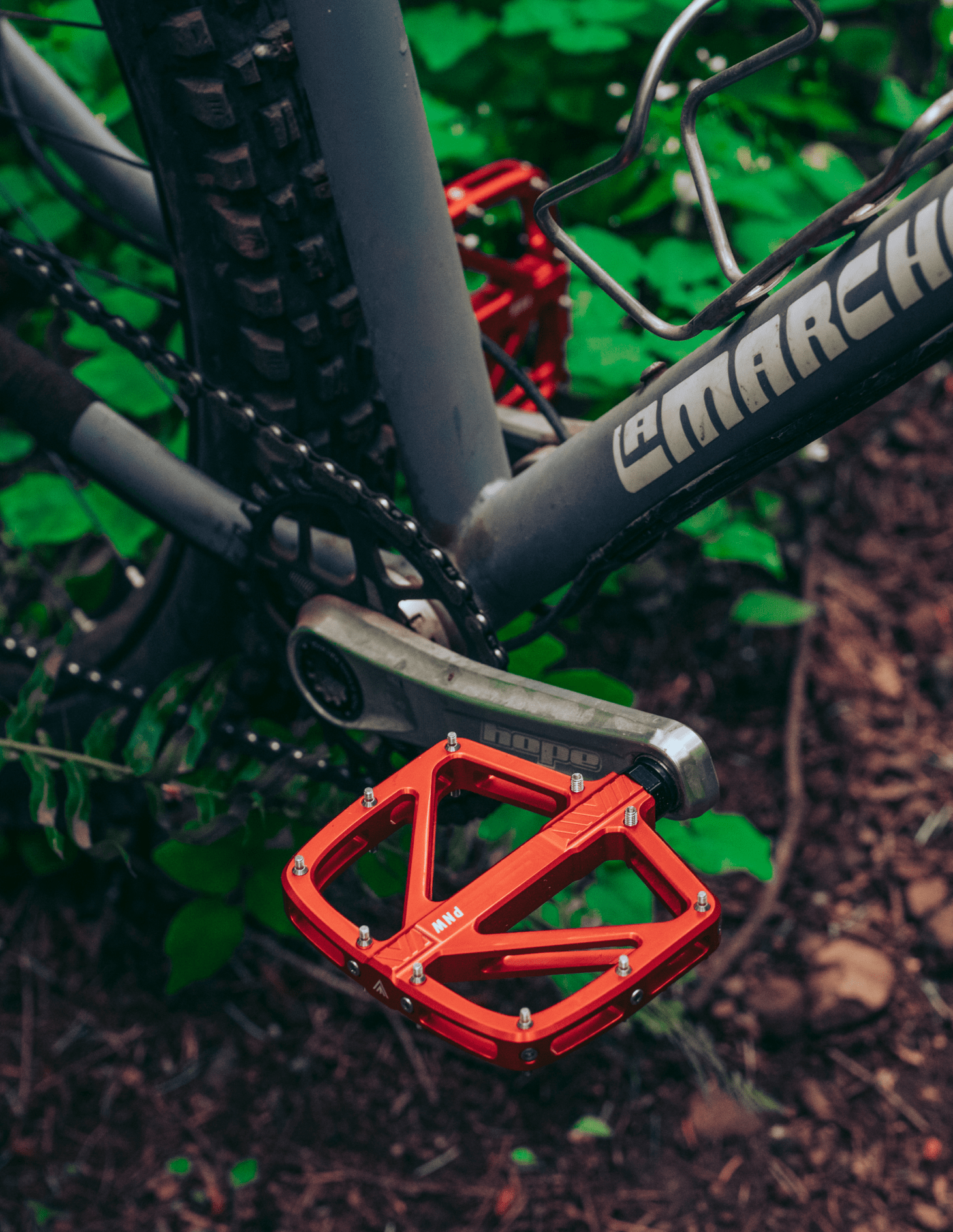 Popular MTB Flat Pedal Recall: Axle Failure Risk - BikeMag